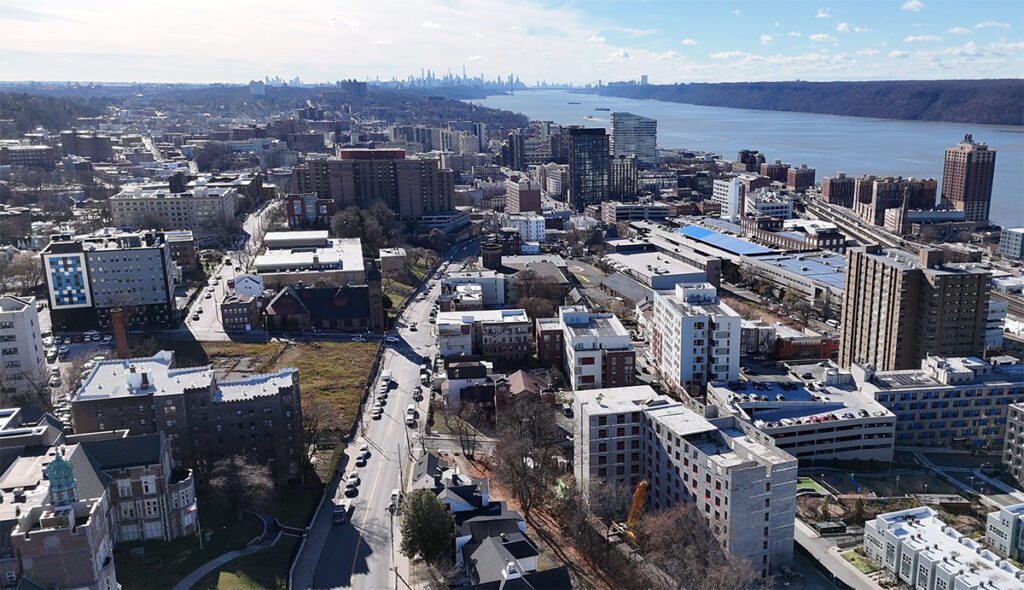 Tracking Opportunity in the Tri-State Region - Callahan Construction ...